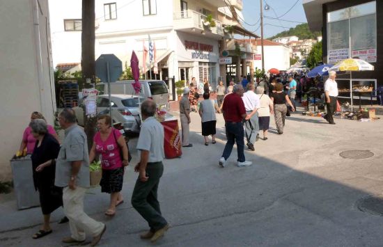 Εικόνες απο το παζάρι τις 27 Αυγούστου 15 | ΝΕΑ των ΦΙΛΙΑΤΩΝ