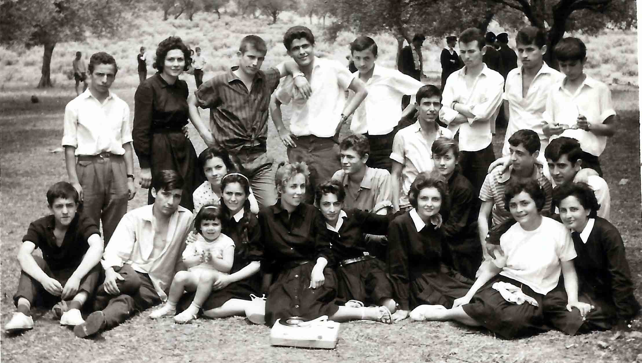 Εκδρομή στου ¨Τάκα¨ Μάης 1965 | ΝΕΑ των ΦΙΛΙΑΤΩΝ